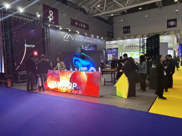 ISLE 2024: Maxtop LED Display at 8-H16